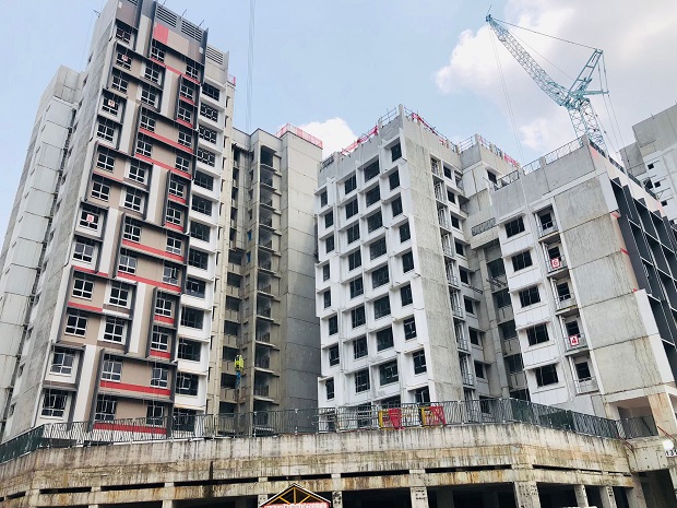 HDB | Display Building Progress